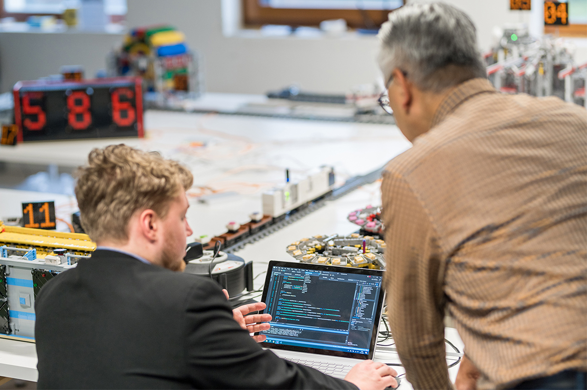 Build a rocket, code a train: Sioux Tech Labs fuel employee innovation ...